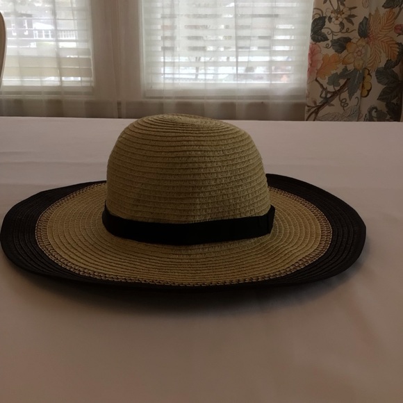 Magid | Accessories | Magid Womans Straw Hat With Black Band | Poshmark